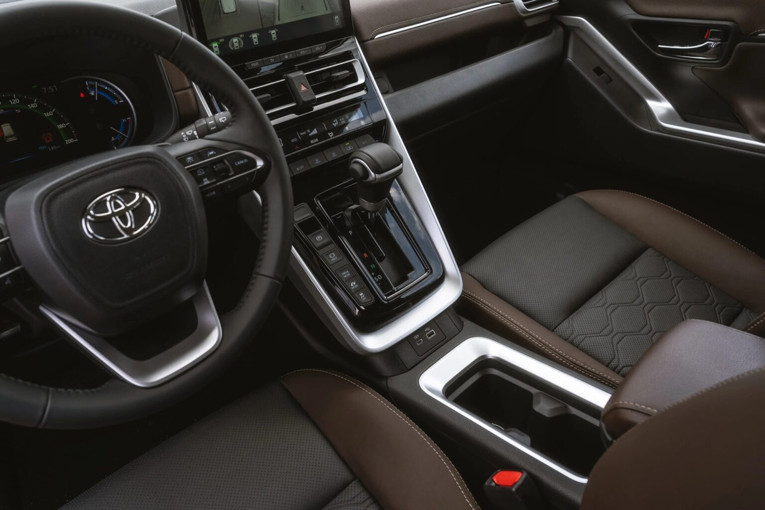 Toyota Innova 2025 en Panamá: Precios y especificaciones - Deagencia