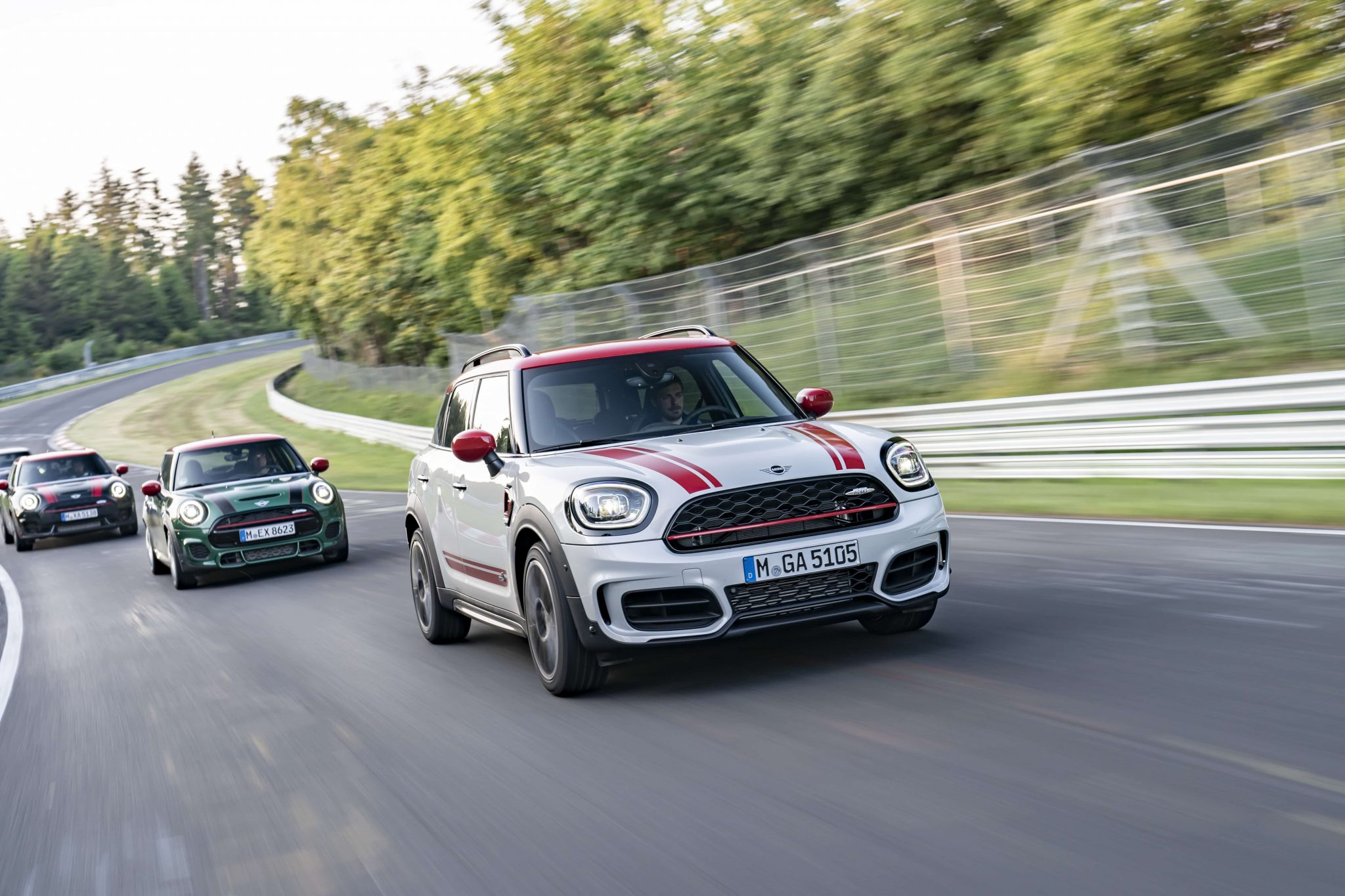 MINI Countryman JCW 2021: La variante deportiva de la línea recibe ...