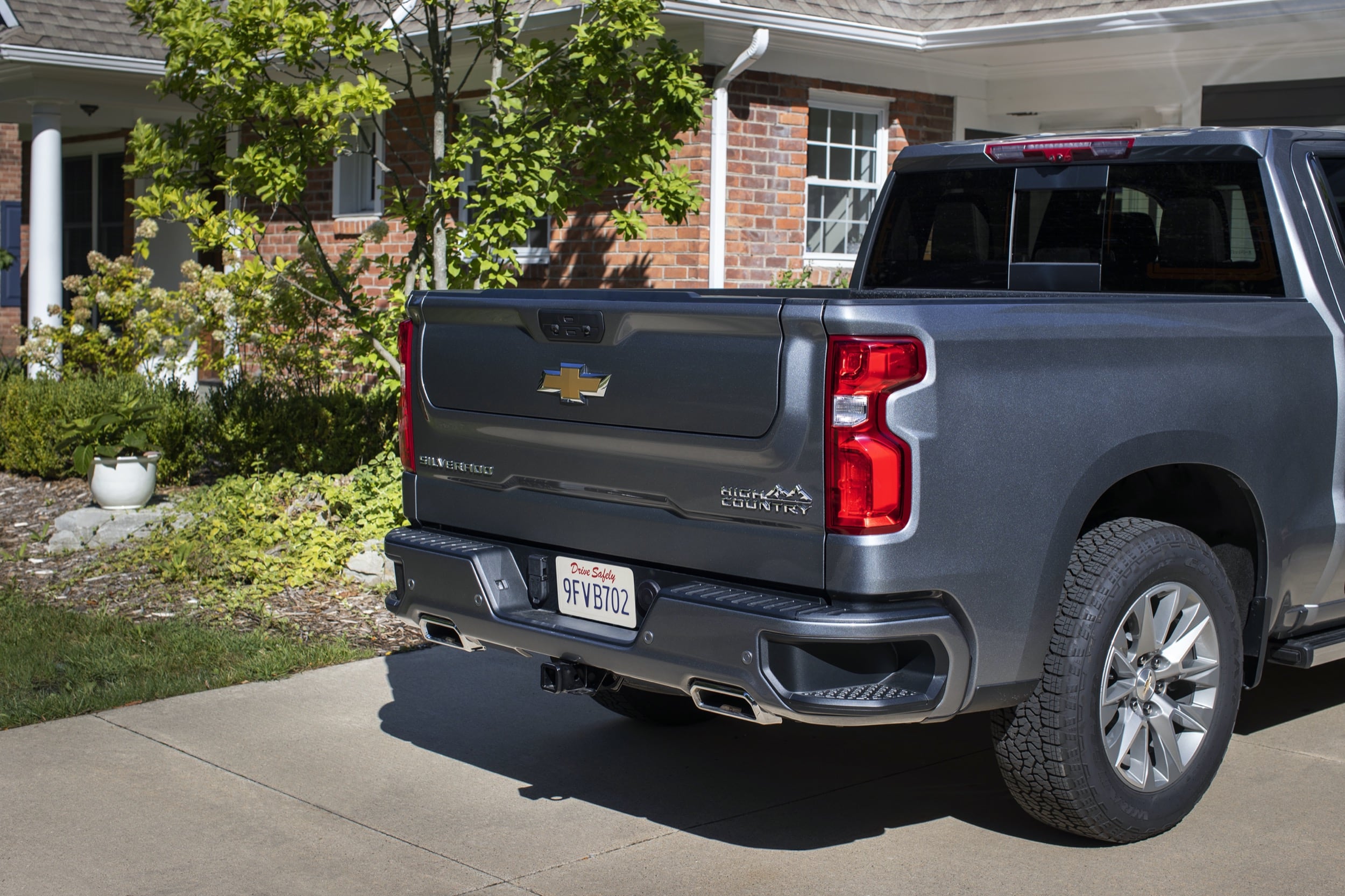 Chevrolet Silverado 2021: Puerta Multi-Flex y mejor equipamiento ...