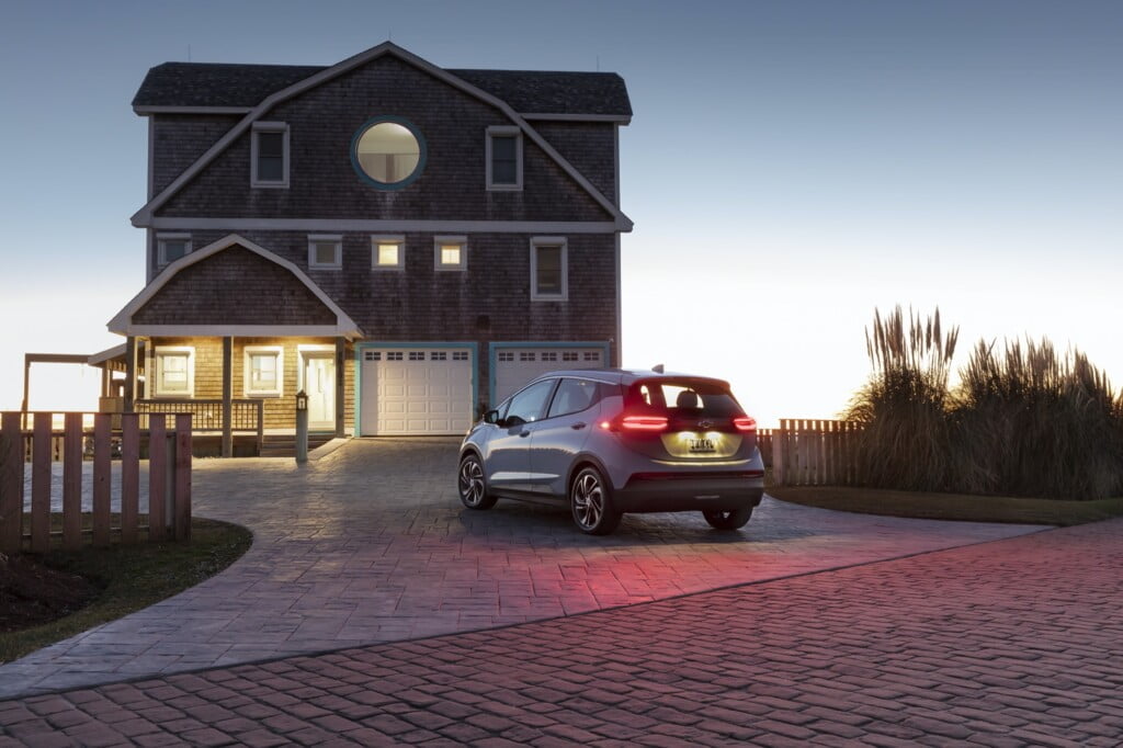 Chevrolet Bolt EV y EUV 2022: Así es la nueva familia de eléctricos ...