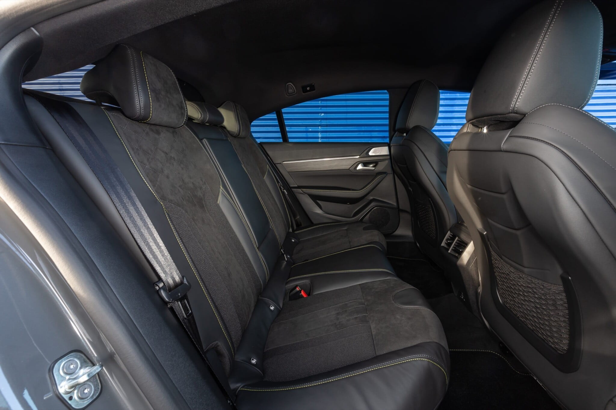 Nuevas imágenes del Peugeot 508 PSE: Así es el deportivo francés ...