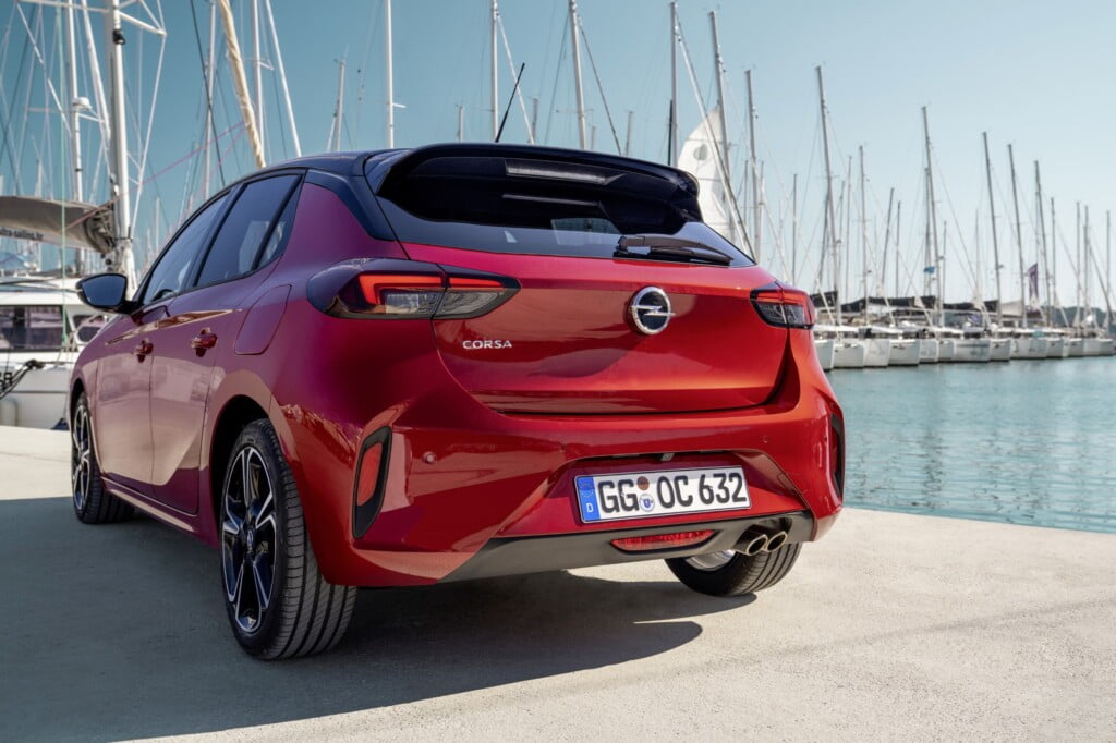 Opel inicia su desembarco por América Latina - Deagencia