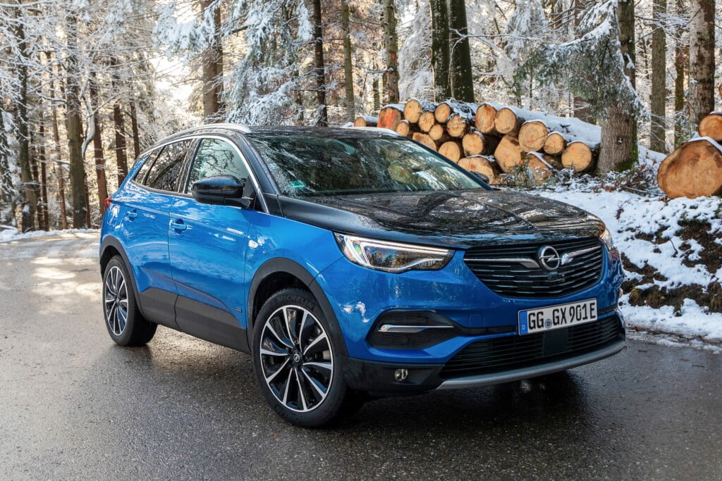 Opel inicia su desembarco por América Latina - Deagencia