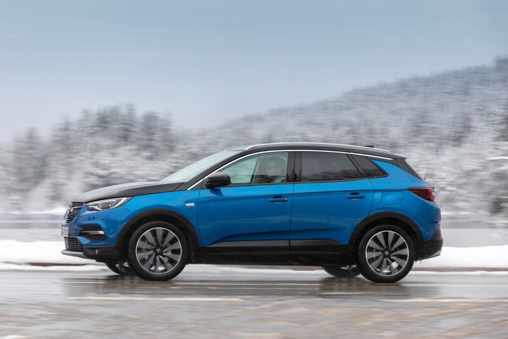 Opel inicia su desembarco por América Latina - Deagencia