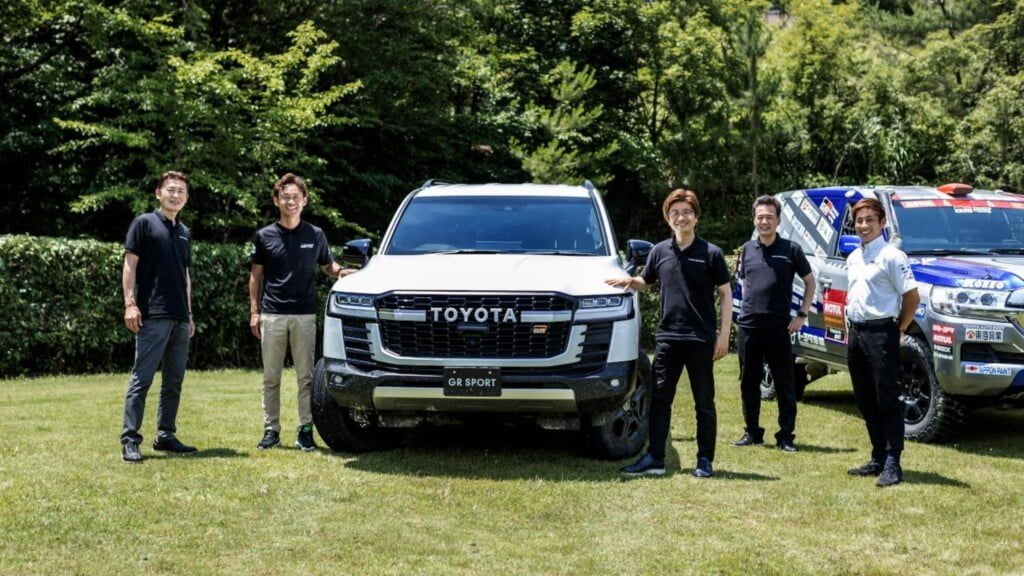 Toyota Land Cruiser 300 GR Sport: Nuevos detalles de la versión ...