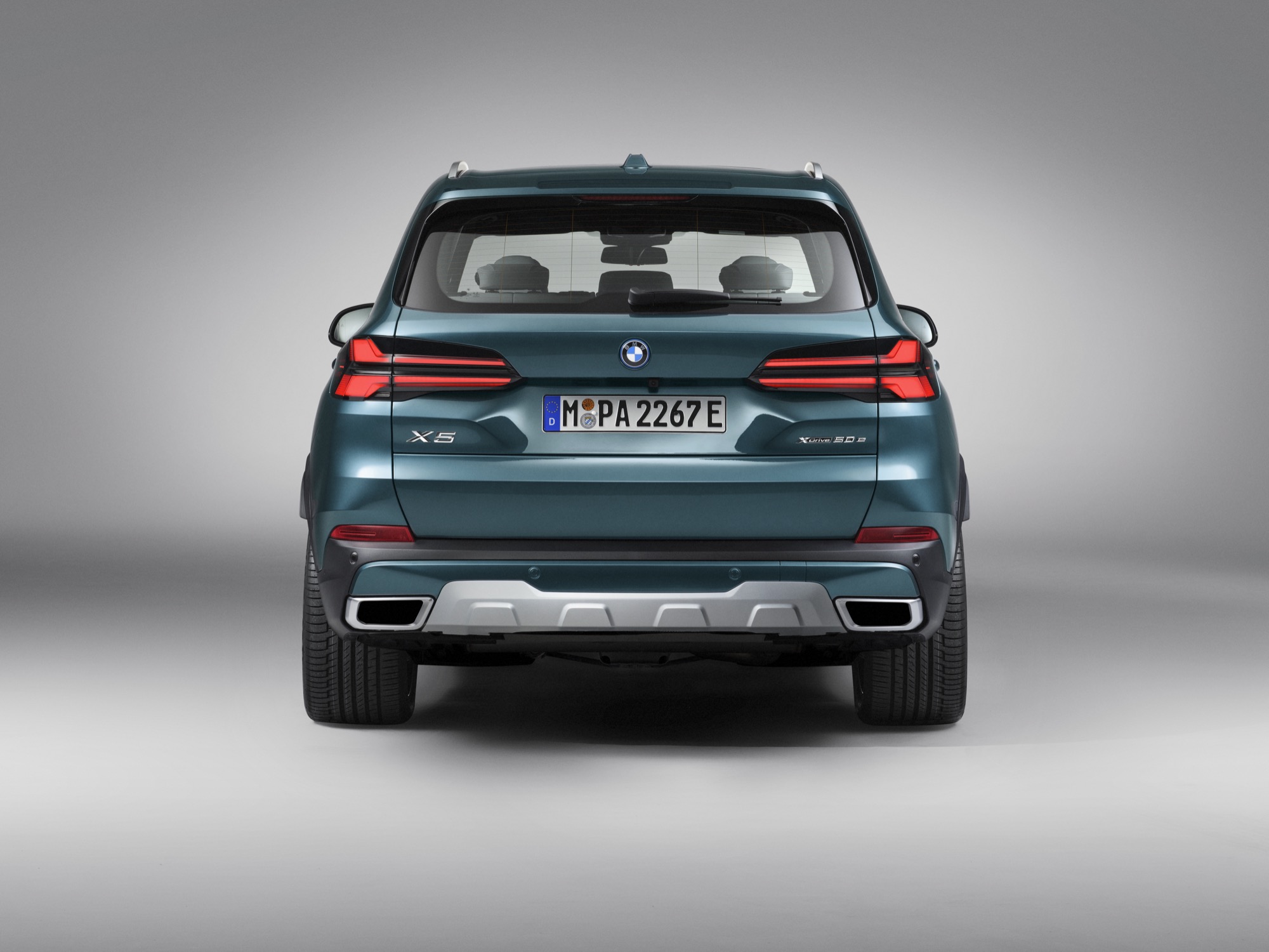 BMW presentó los nuevos X5 y X6 2024 con más potencia, eficiencia y ...