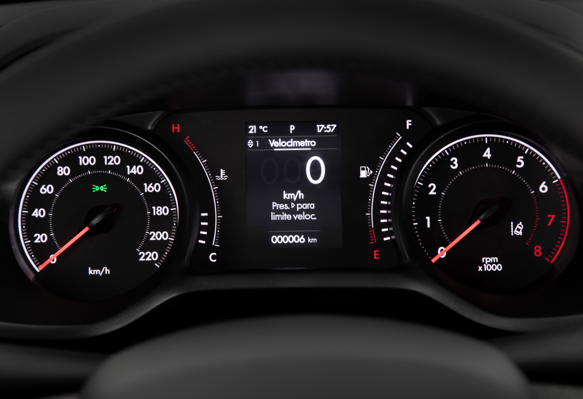 Fiat Fastback 2023: Desvelados todos los detalles del SUV con perfil ...