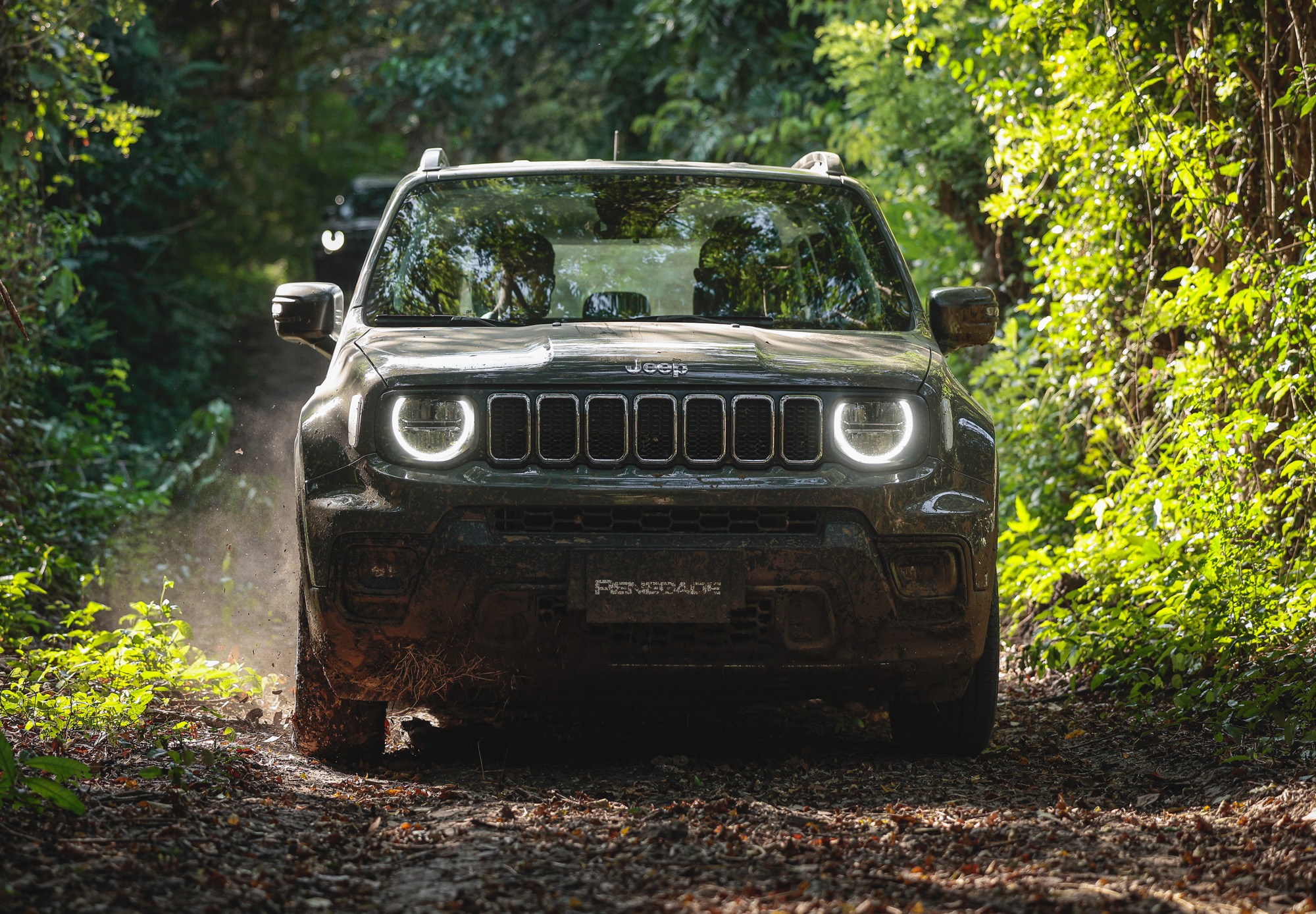 Jeep Renegade 2023: Ahora con motor turbo y seis bolsas de aire ...