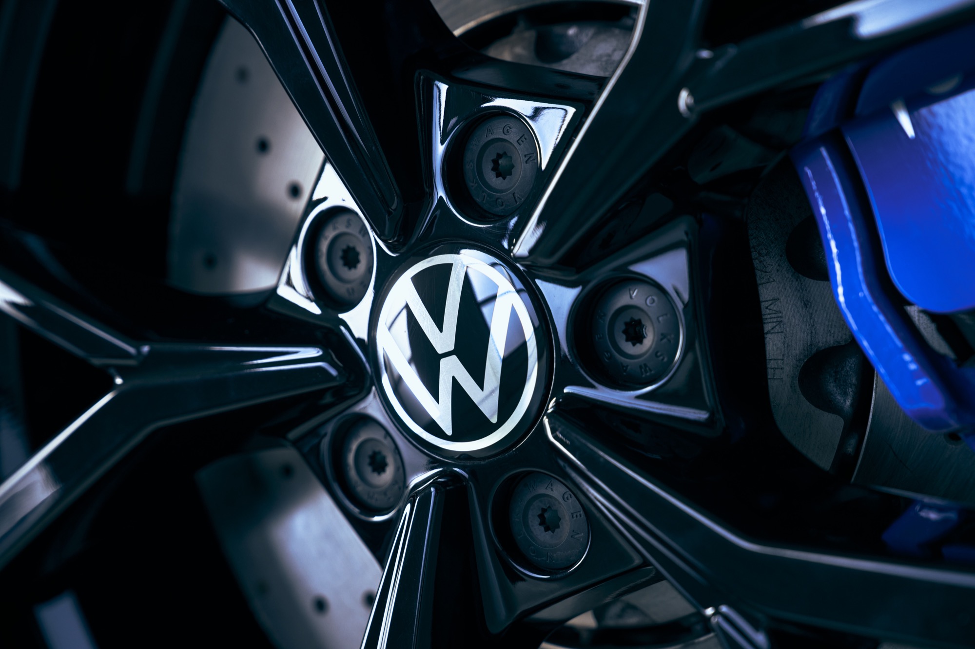 Volkswagen Golf R 20 Aniversario: Nueva edición especial para ...