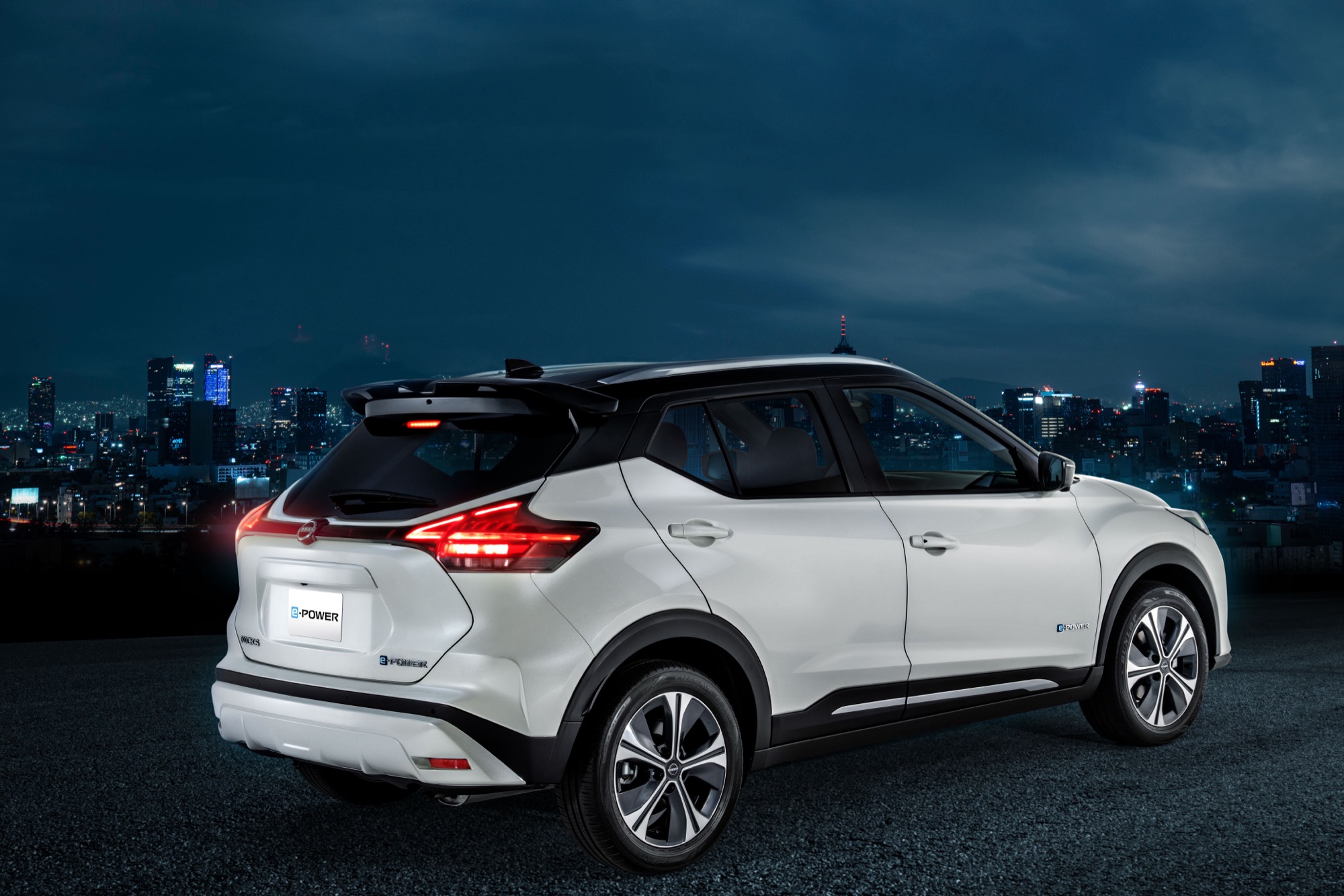 Nissan Kicks Play 2025 en México: Especificaciones y precios - Deagencia