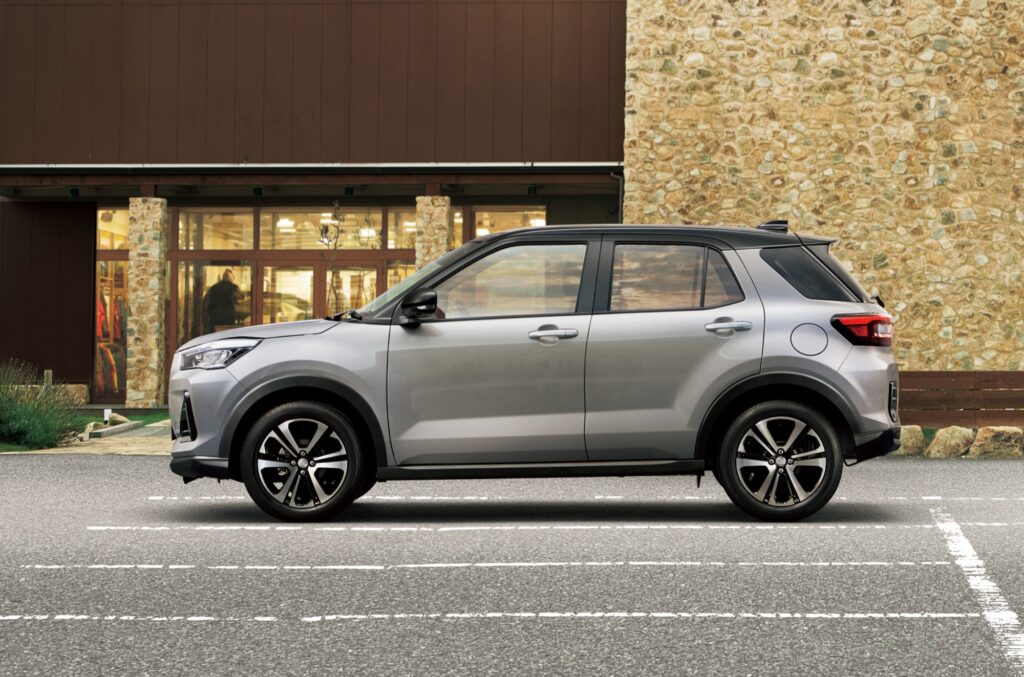 El Subaru Rex se presenta como un Toyota Raize remarcado con ADN ...