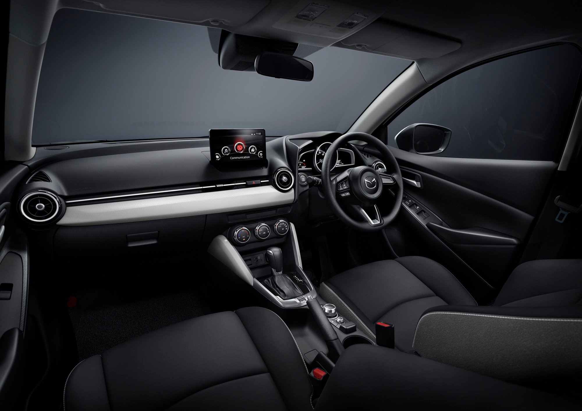 El Mazda2 2024 recibe una nueva actualización de diseño en Japón ...