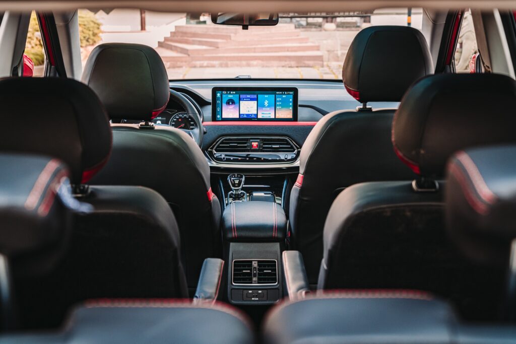 JAC JS8 2023 en Panamá: Precios y detalles del SUV de tres filas ...