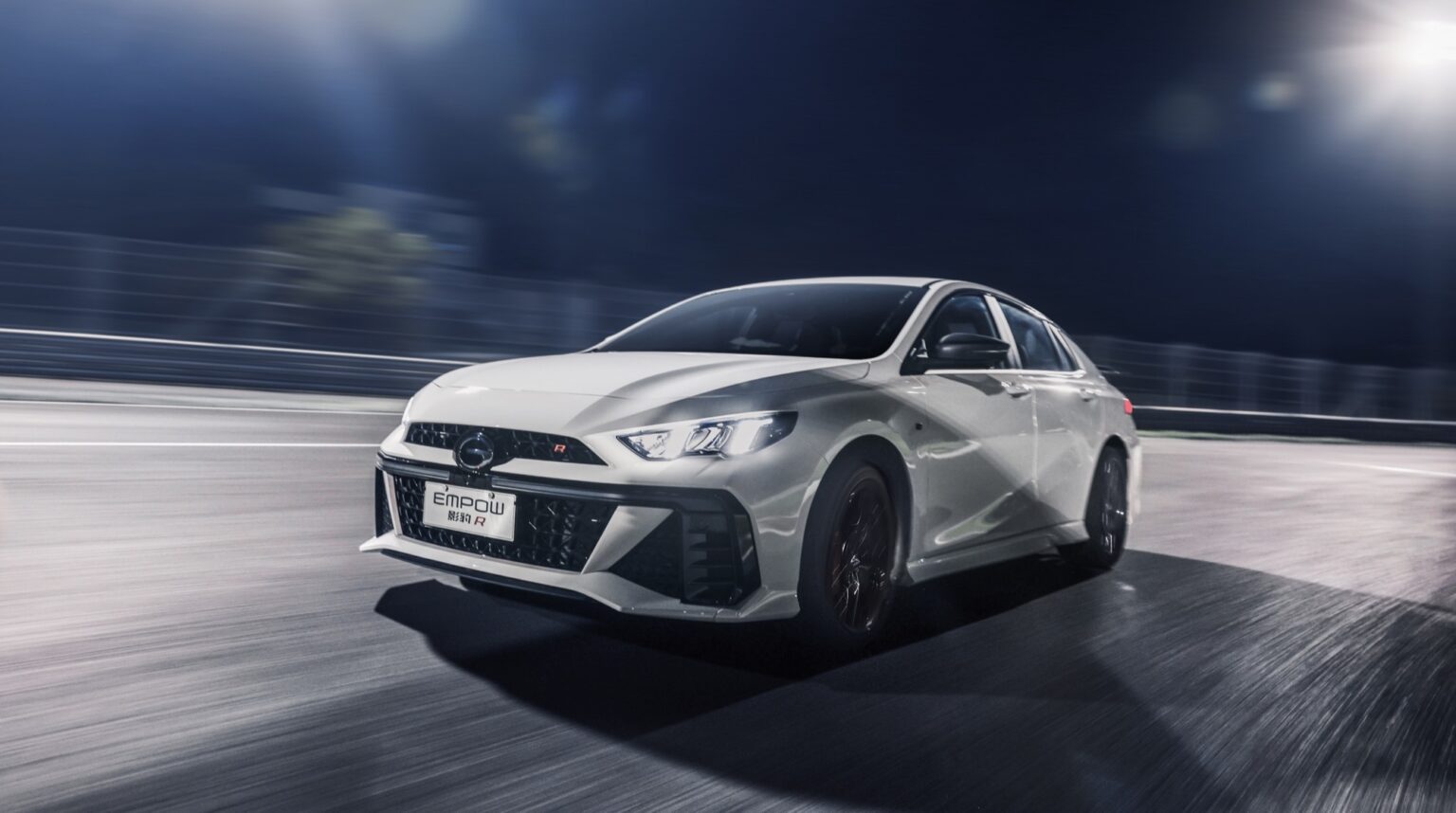 GAC Empow R 2023: Más potencia para el sedán deportivo de la marca ...