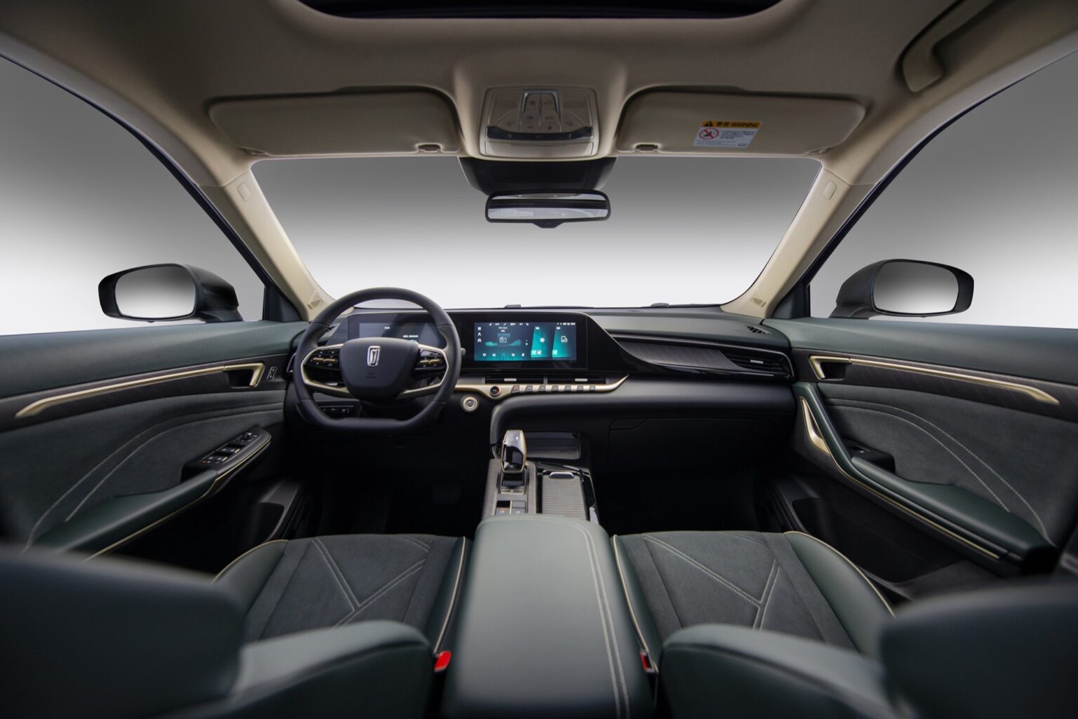 Bestune T55 2023 en Panamá: Precios y especificaciones - Deagencia