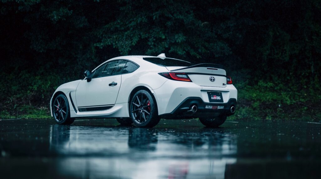 Toyota presentó el GR86 40 Aniversario: una edición especial limitada a 200 unidades para Japón ...