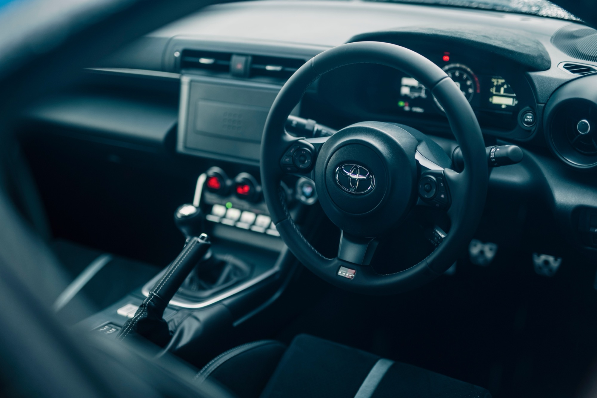 Toyota presentó el GR86 40 Aniversario: una edición especial limitada a 200 unidades para Japón ...