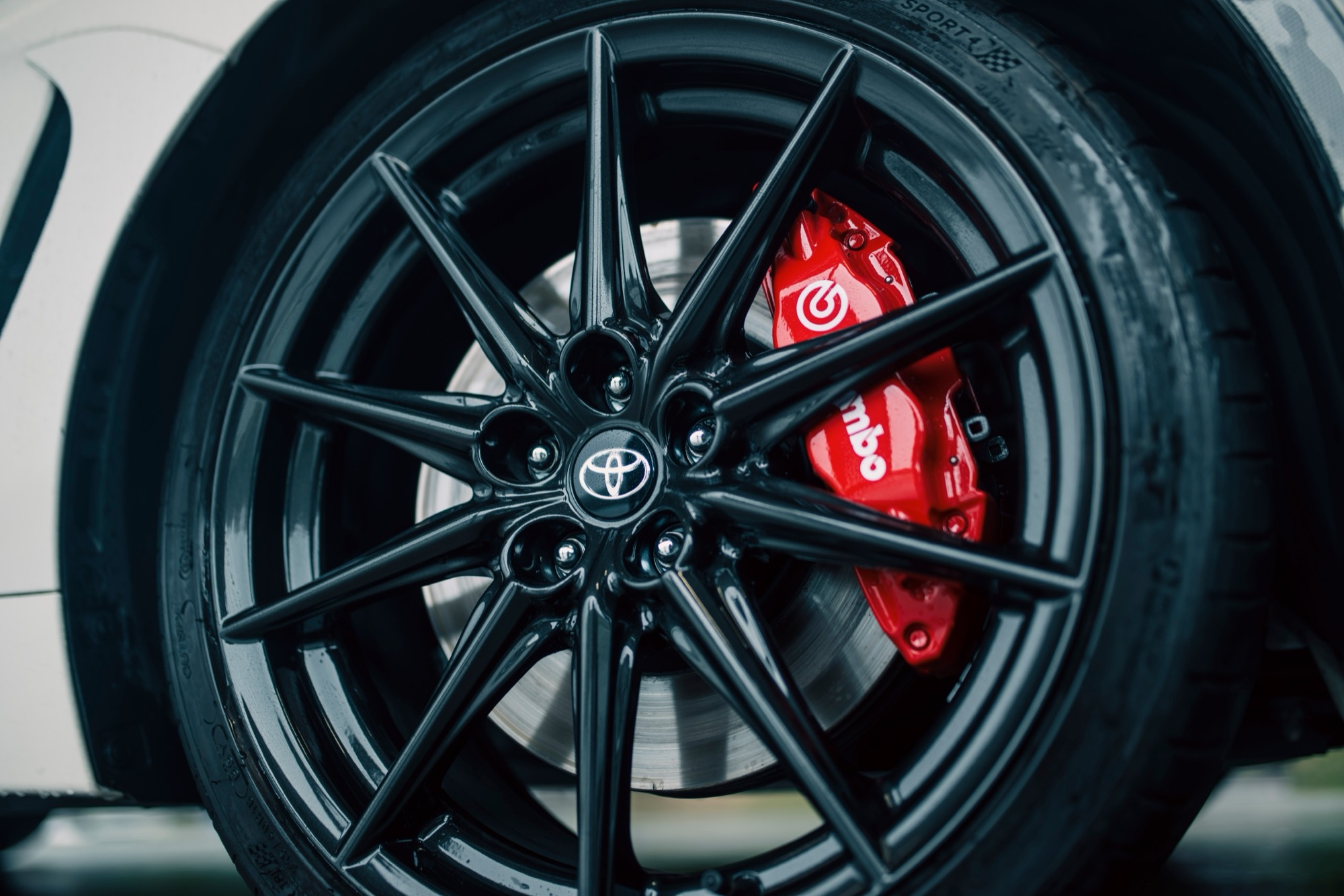 Toyota presentó el GR86 40 Aniversario: una edición especial limitada a 200 unidades para Japón ...