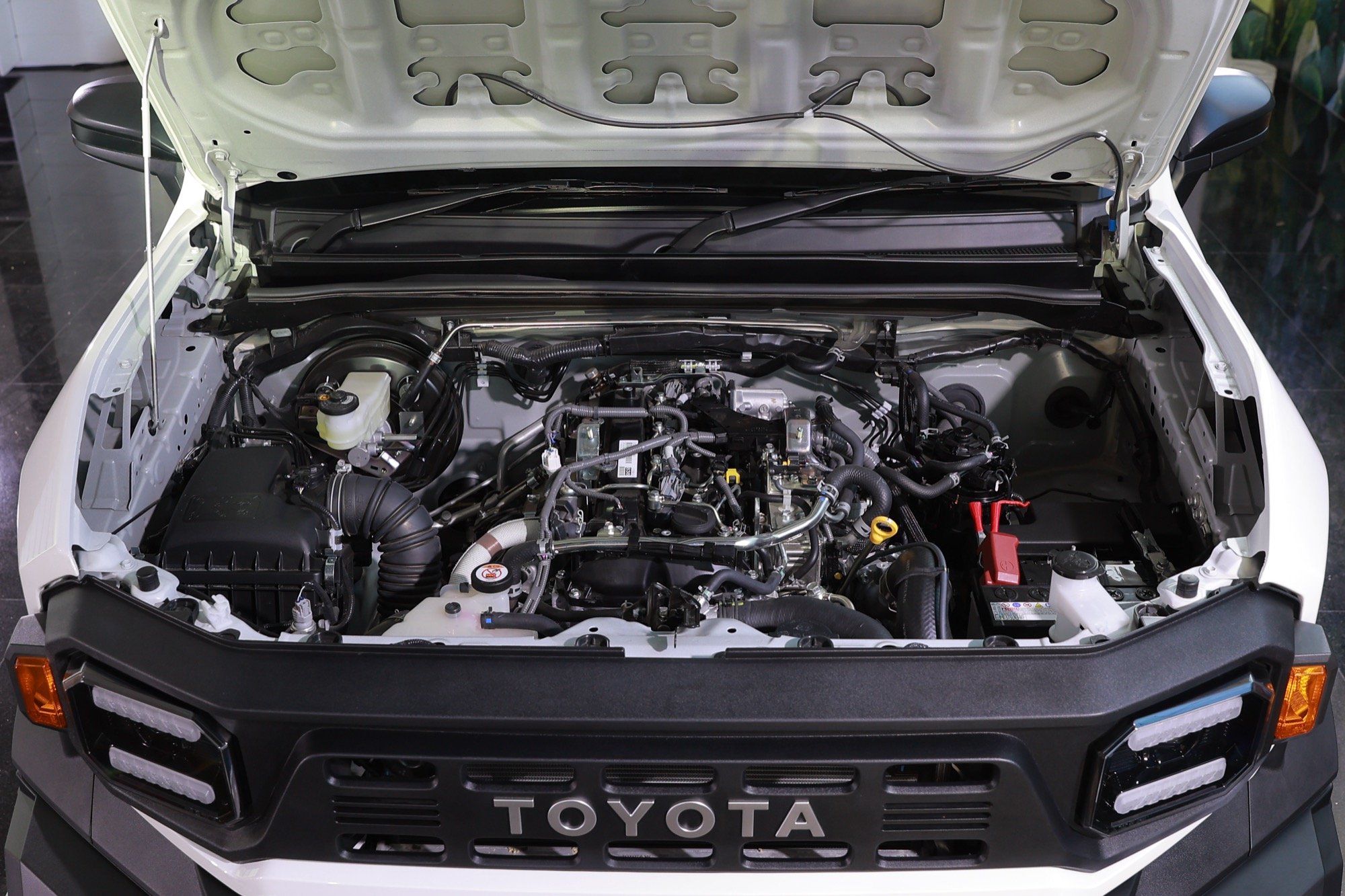 Toyota Hilux Champ 2024: la nueva pickup asequible y multifuncional debutó en Tailandia - Deagencia