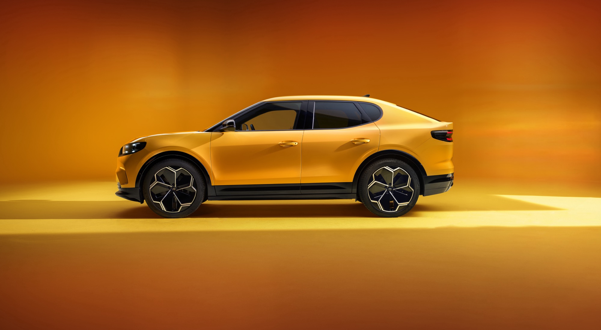 Ford Capri 2025 en Europa: Ahora es eléctrico y con ADN alemán - Deagencia