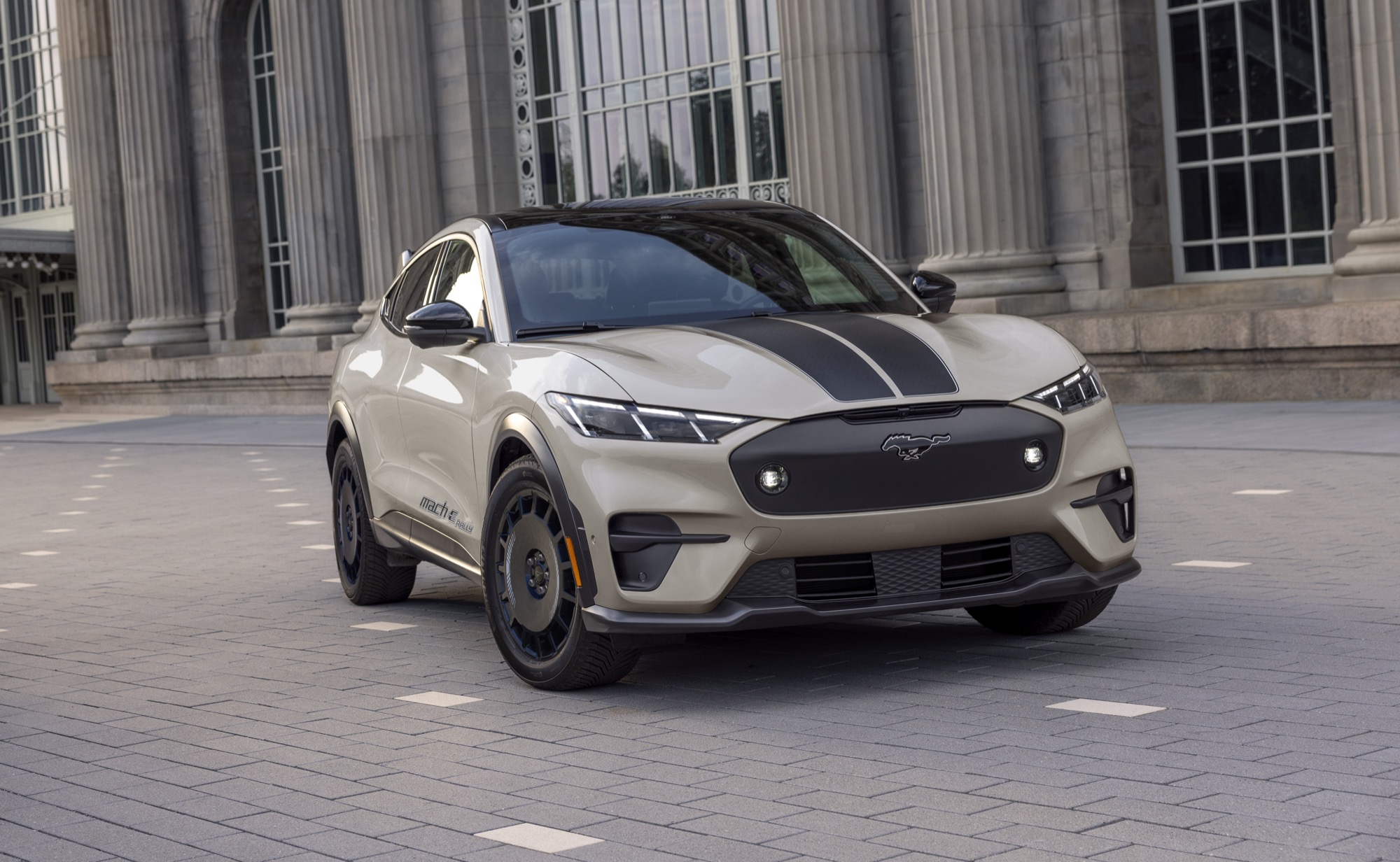 Ford presentó el facelift para el Mustang 2025 en Estados Unidos - Deagencia