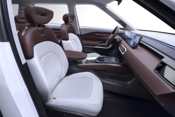 El Mitsubishi DST Concept nos adelanta un SUV de tres filas de asientos ...