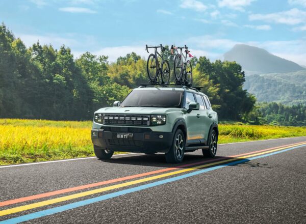 Jetour presentó en China el T1, un SUV PHEV de apariencia off-road y ...