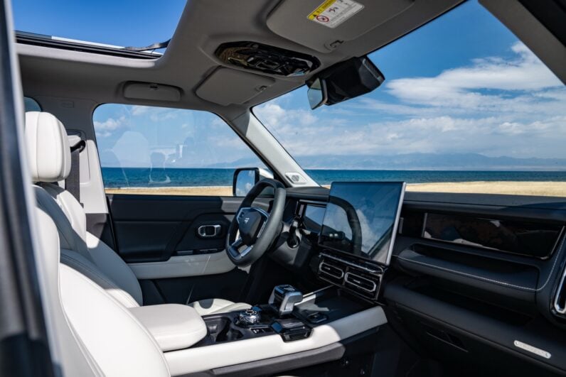 Jetour presentó en China el T1, un SUV PHEV de apariencia off-road y ...