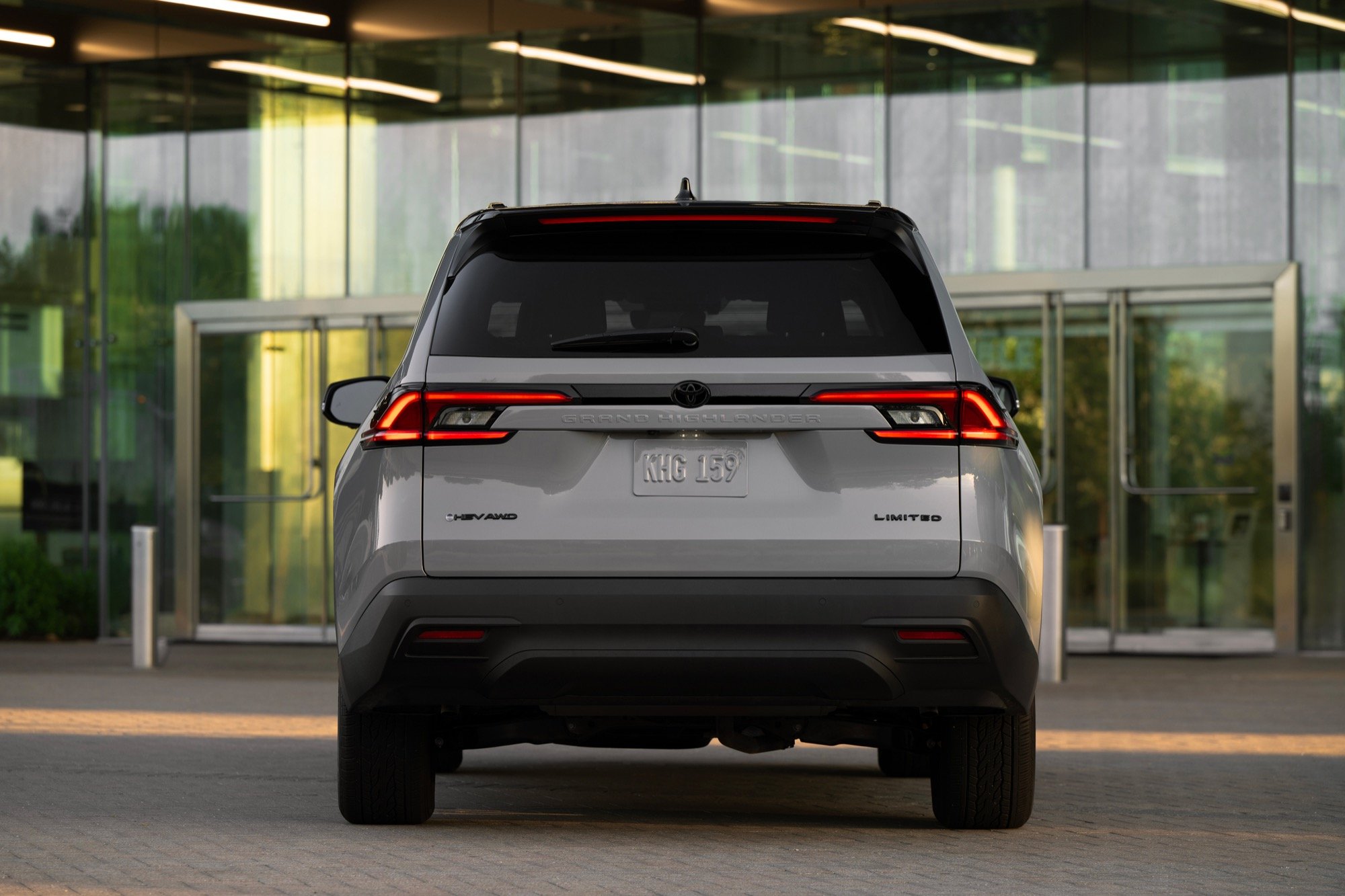 El Toyota Grand Highlander 2025 con varias mejoras en EE.UU. - Deagencia