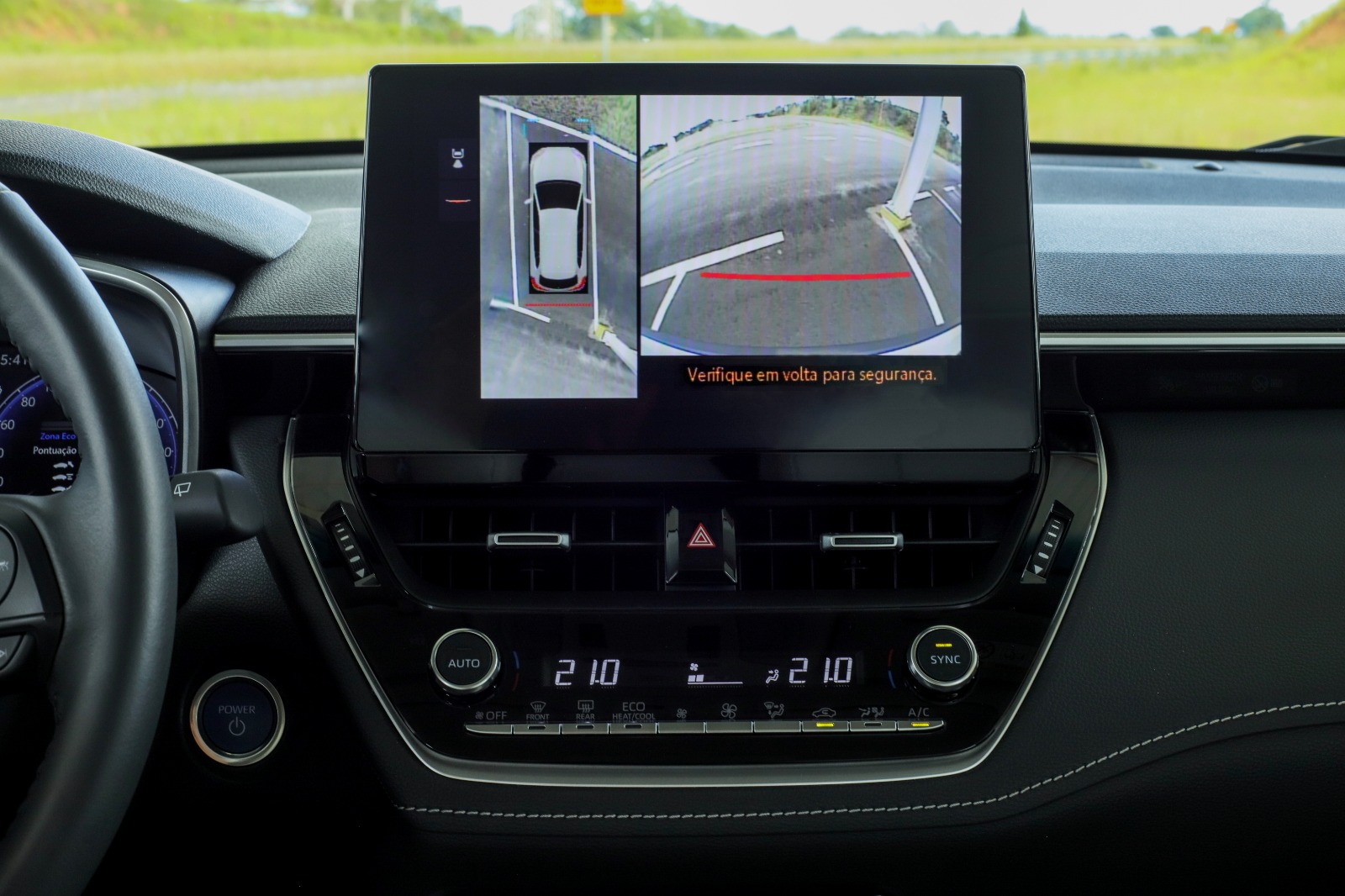 Toyota Corolla Cross 2026 en Brasil: trae mejoras de equipamiento y hasta 10 años de garantía ...