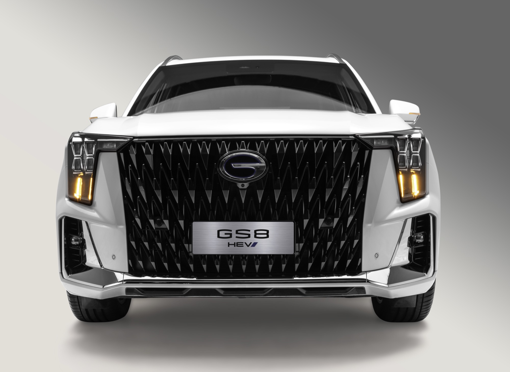 El GAC GS8 Híbrido con tecnología de Toyota ya está en América Latina - Deagencia