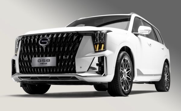 El GAC GS8 Híbrido con tecnología de Toyota ya está en América Latina - Deagencia